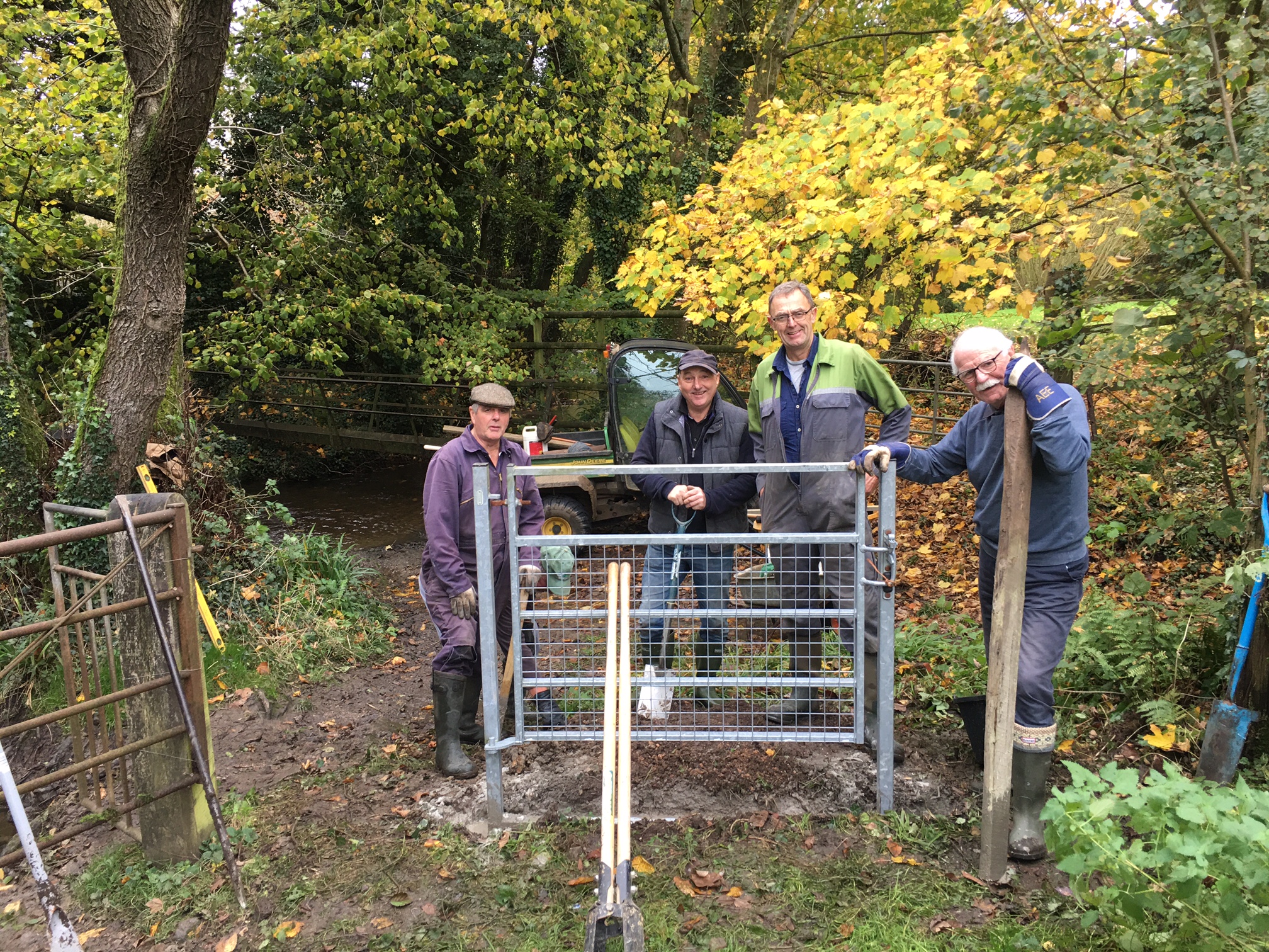 New ‘Kissing Gate’ by Silton Mill - Silton Village / Dorset